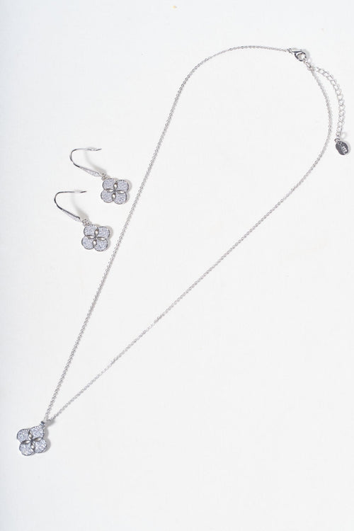 Silver Clover Necklace | Ladies Jewellery | Carraig Donn